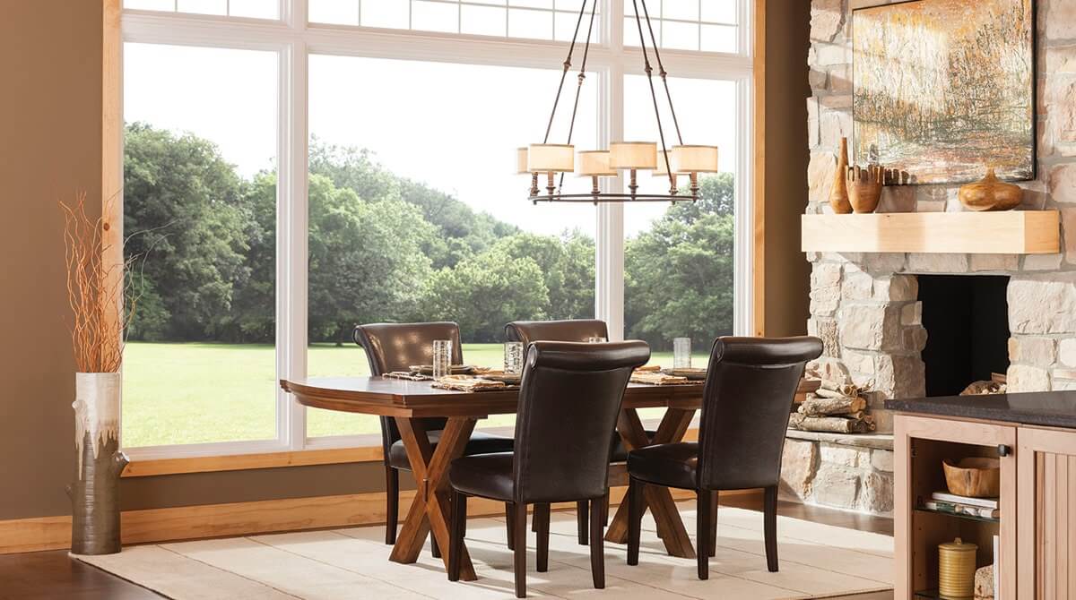 Picture Window Guide and Photos: See Examples, Pros & Disadvantages