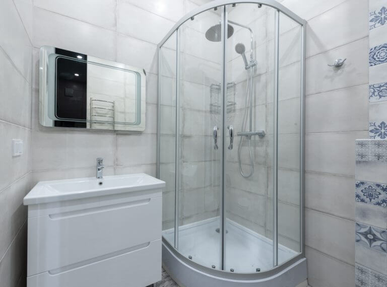 Corner Shower Guide: Sizes, Cost, and Styles | 2026 Modernize
