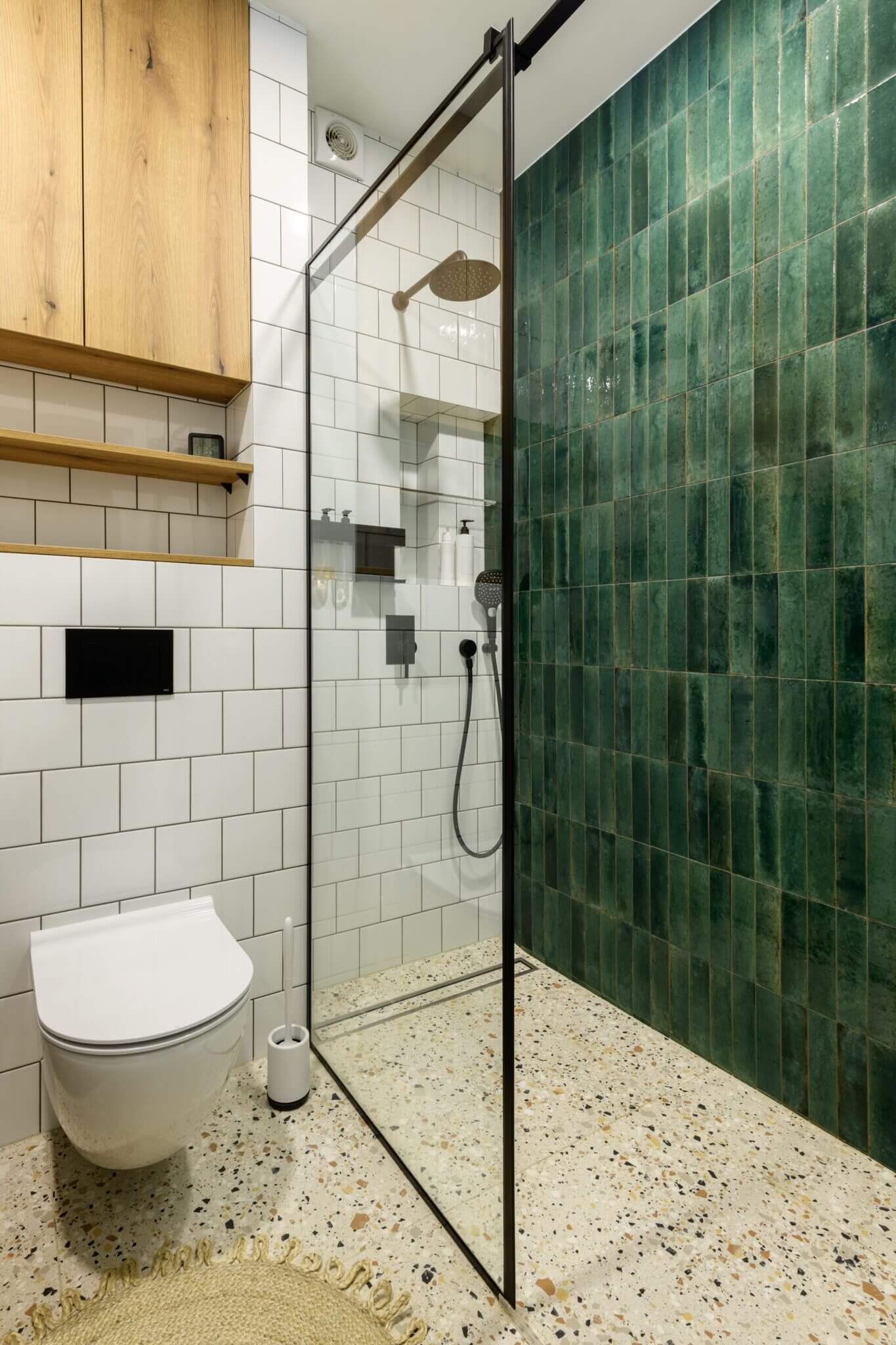 Stylish And Space Saving 16 Small Bathroom Shower Ideas Modernize