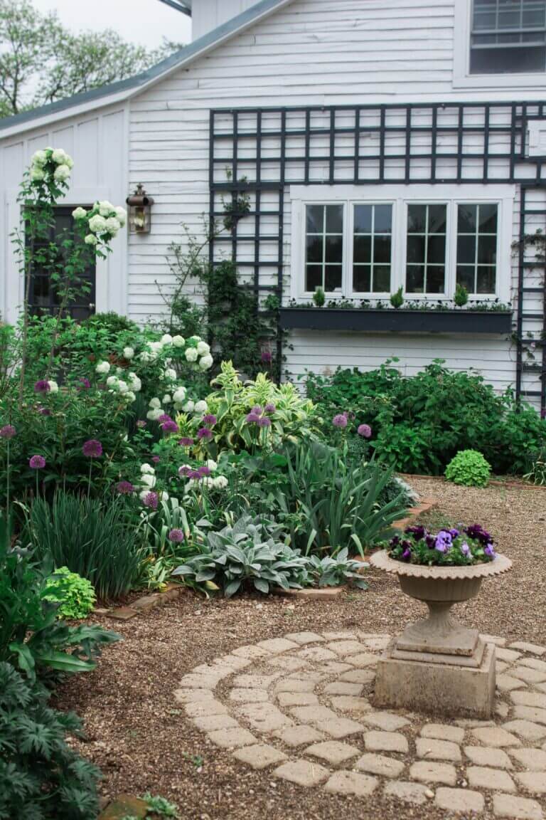 Hardscaping Ideas: Types, Tips, and Enhancements for Outdoor Spaces