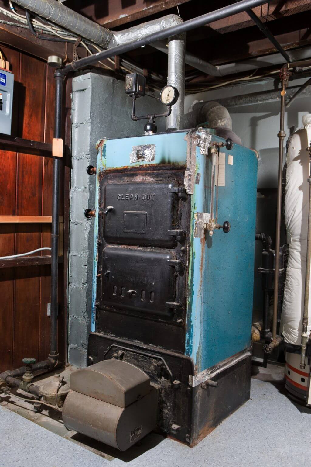 How Long Does a Furnace Last? Average Lifespan & When to Replace